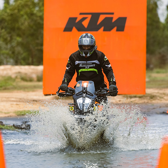 KTM Adventure Academy - KTM Pro Experience
