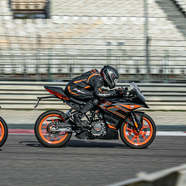Track KTM Track PRO Experience- For KTM SuperSport Bike Riders